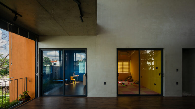 DI House │ Archdaily.com - HINZ